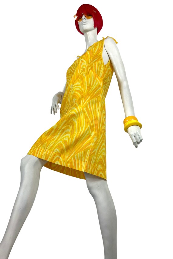 1960s vintage RARE and collectable ULTRA MOD paper dr… - Gem