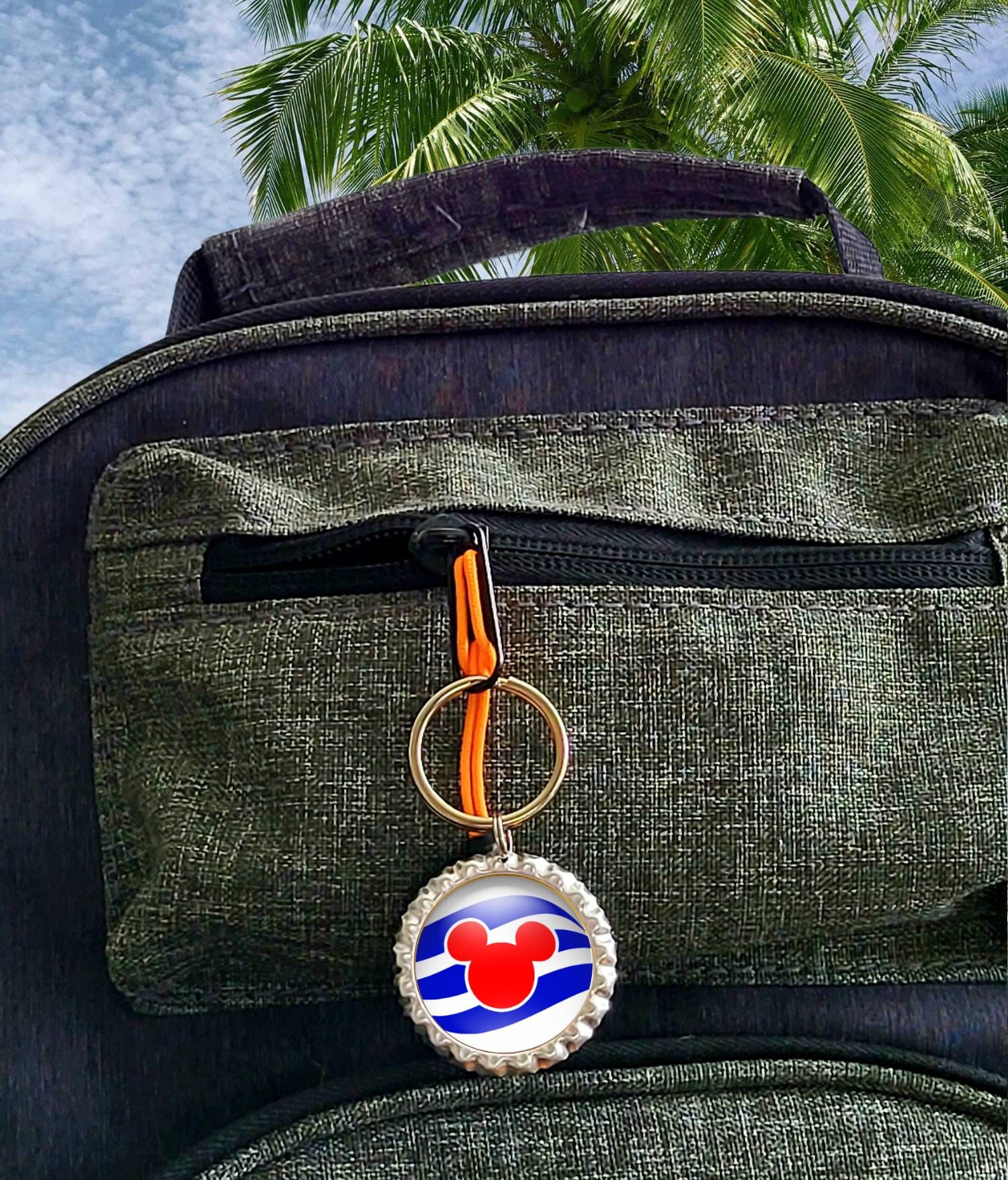 Fish Extender DCL Logo Disney Keychain Keyring Stocking - Etsy