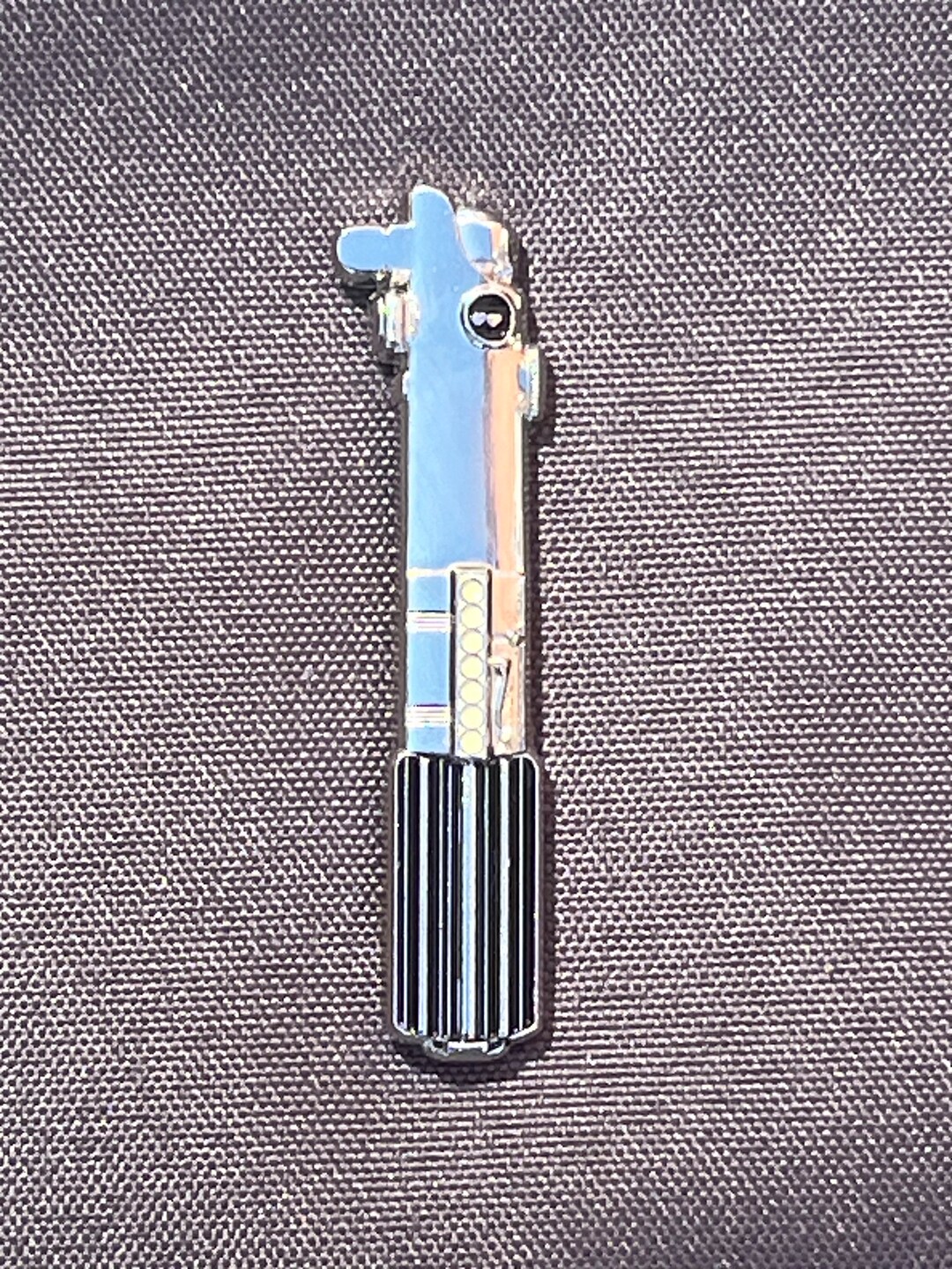 Star Wars Luke Skywalker Ep4 Lightsaber Die Cast Pin Badge. - Etsy