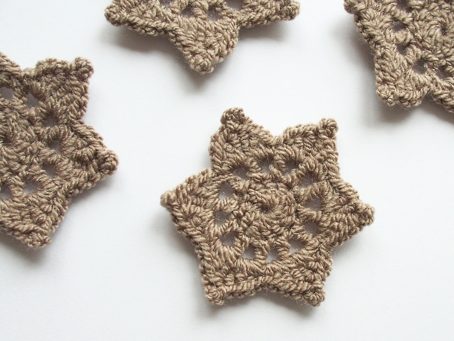 Crocheted 6-pointed stars in CUSTOM colors / Handmade hexagram | Etsy