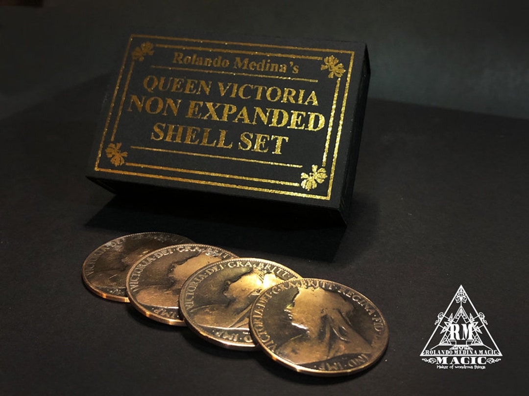 Queen Victoria Shell Set - Etsy