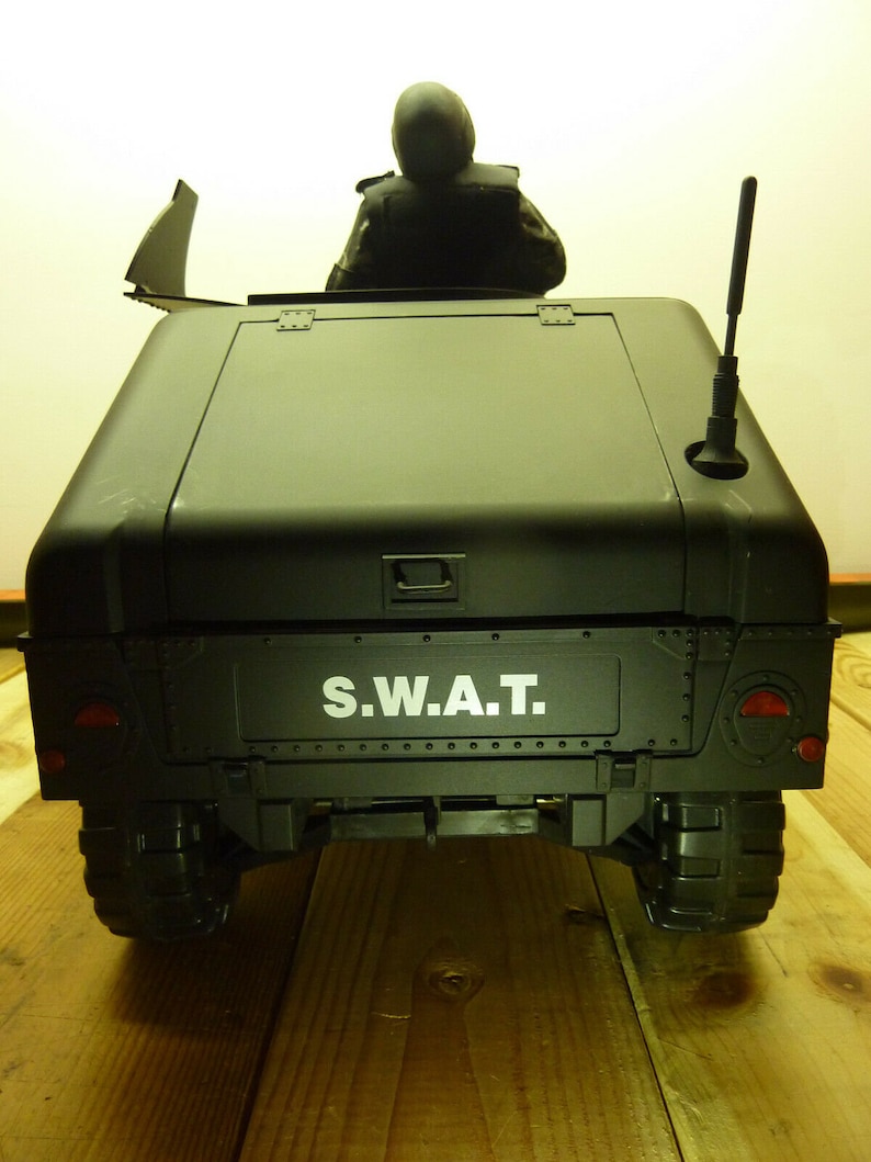 Vintage 21st Century Toys S.W.A.T. Humvee With Driver, 1:6 Scale ...