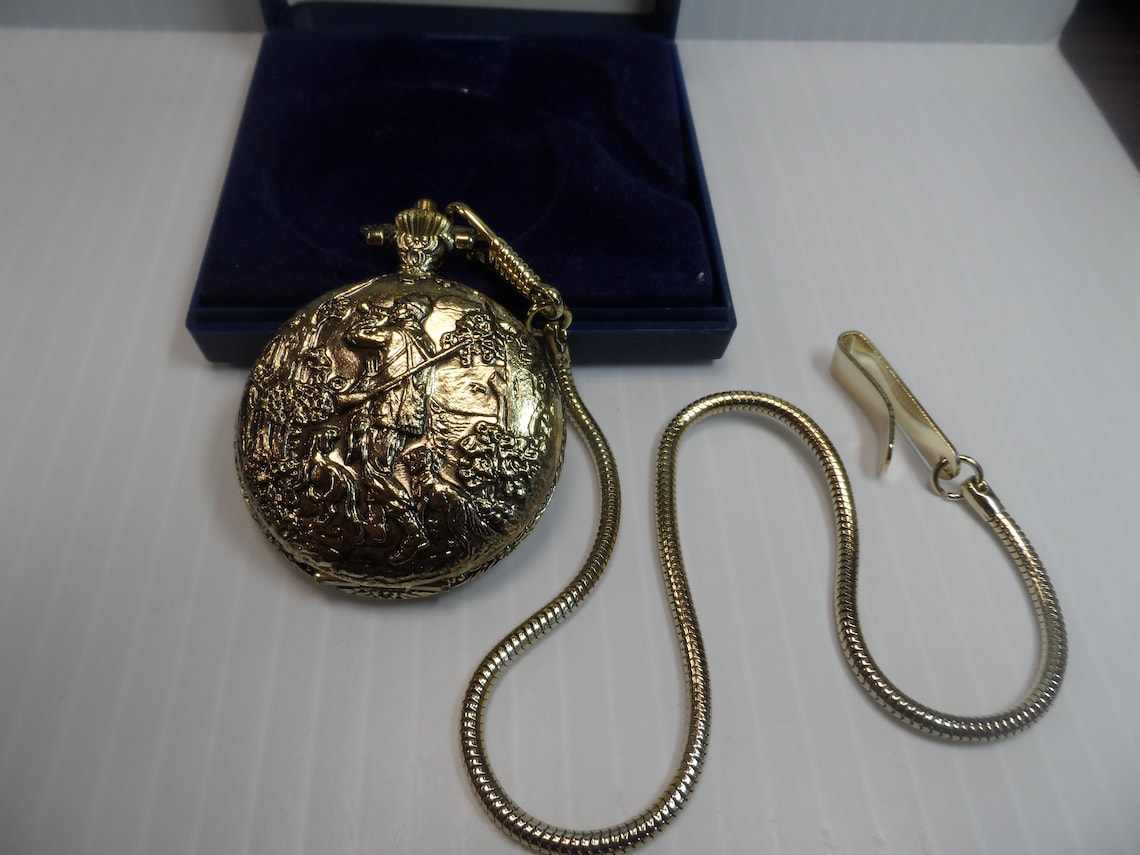 Vintage Quintel Antimagnetic Pocket Watch Hunter Theme | Etsy