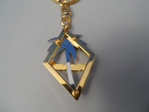 Vintage Hawaii Metal Swivel Keychain, 1980's - Gem