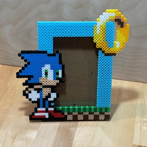 Sonic Picture Frame! Perler Picture Frame, Video Game Photo Frame ...