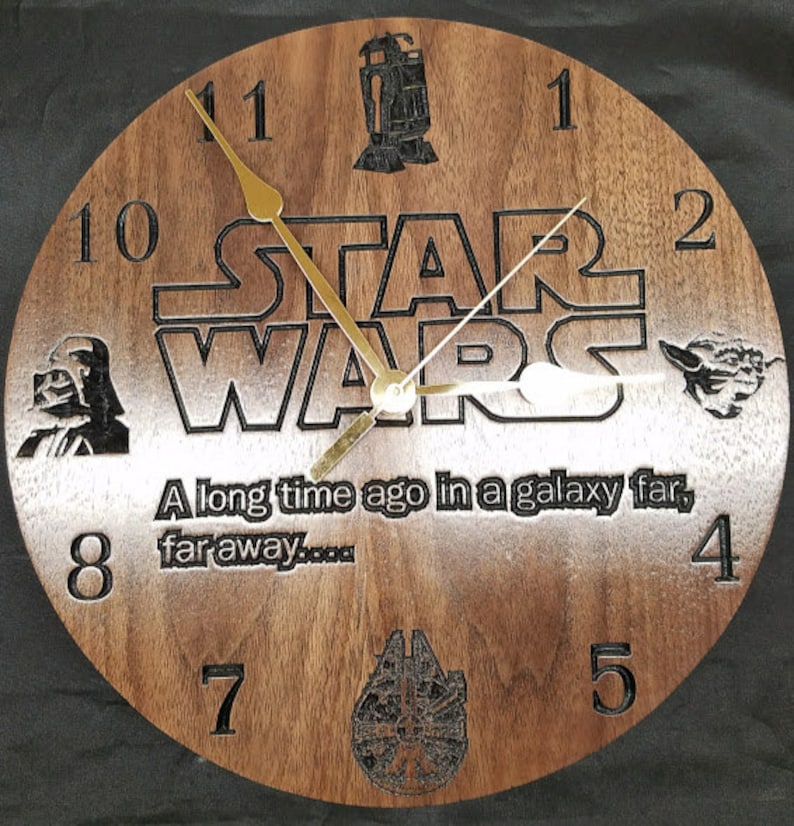 Star Wars Clock/ Yoda R2D2 Millenium Falcon Darth Vadar/ - Etsy