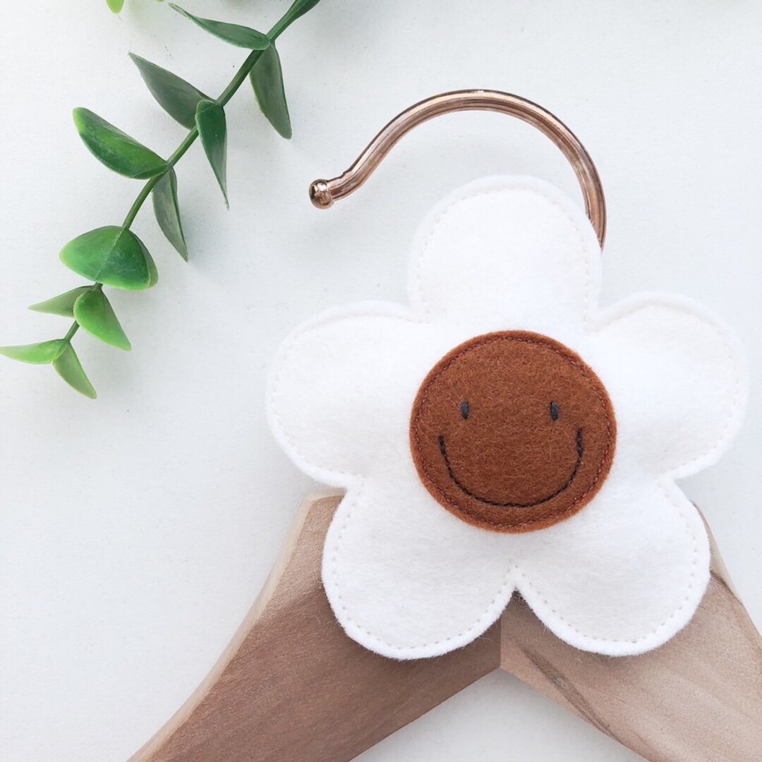 Clothes Hanger Figure Daisy Brick - Etsy