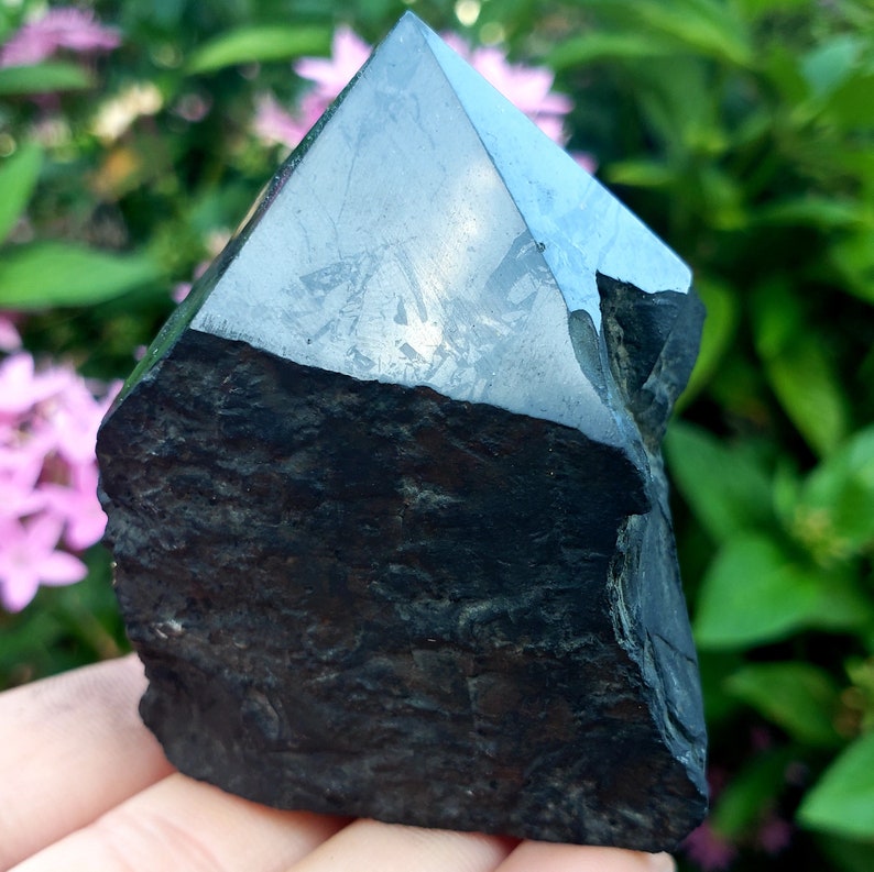Shungite Rough Free Formed & Semi Polished Standing Point - Etsy