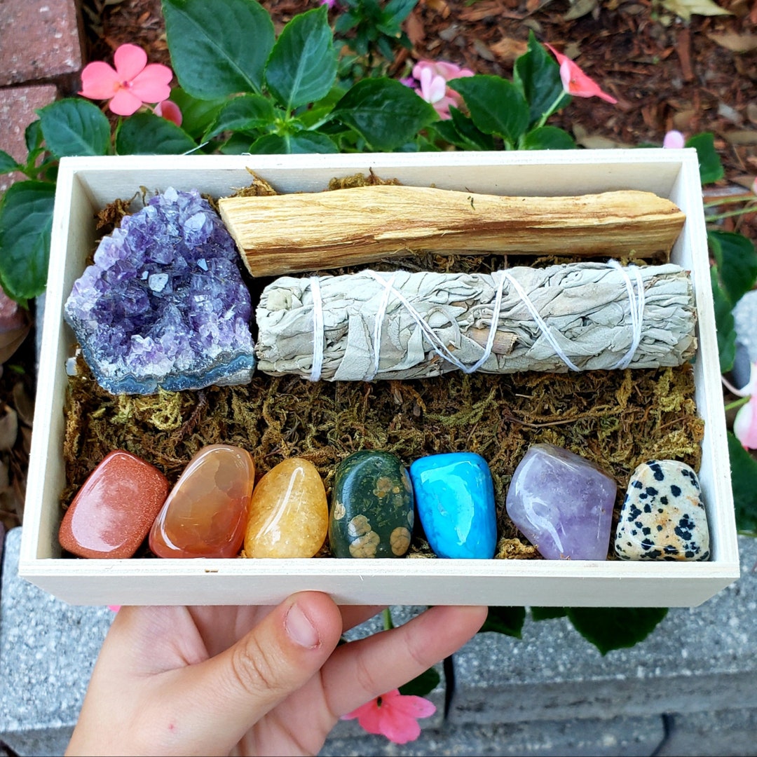 Chakra Set -red Goldstone, Fire Agate, Golden Quartz, Rhyolite, Blue ...