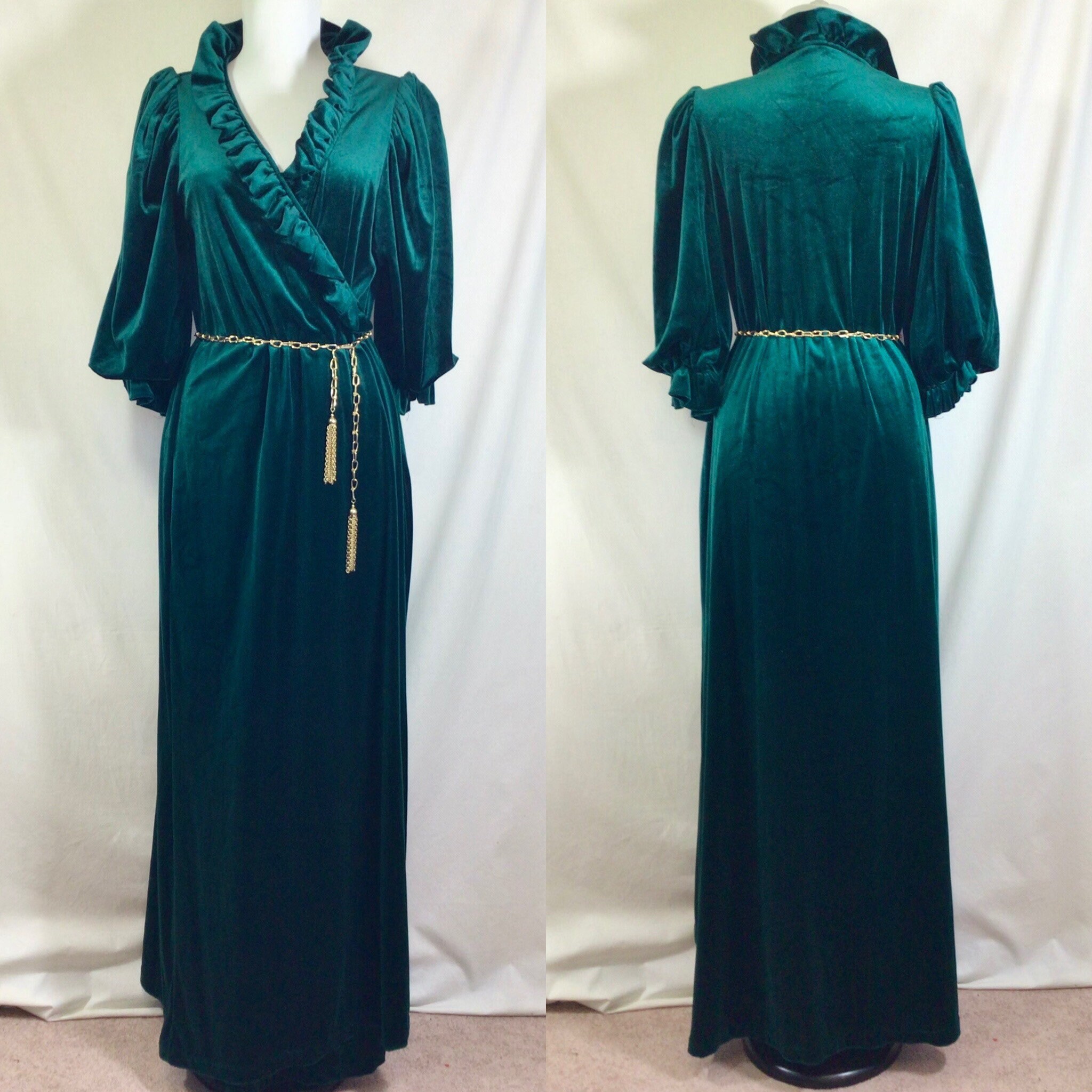 RESERVED- 1970s Emerald Green Velvet Robe with Ruffled Collar and Tie ...