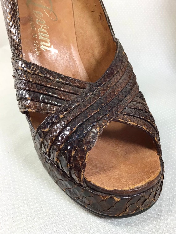 1970s Peep-Toe Snake Skin 1940s Style Platform Pumps … - Gem
