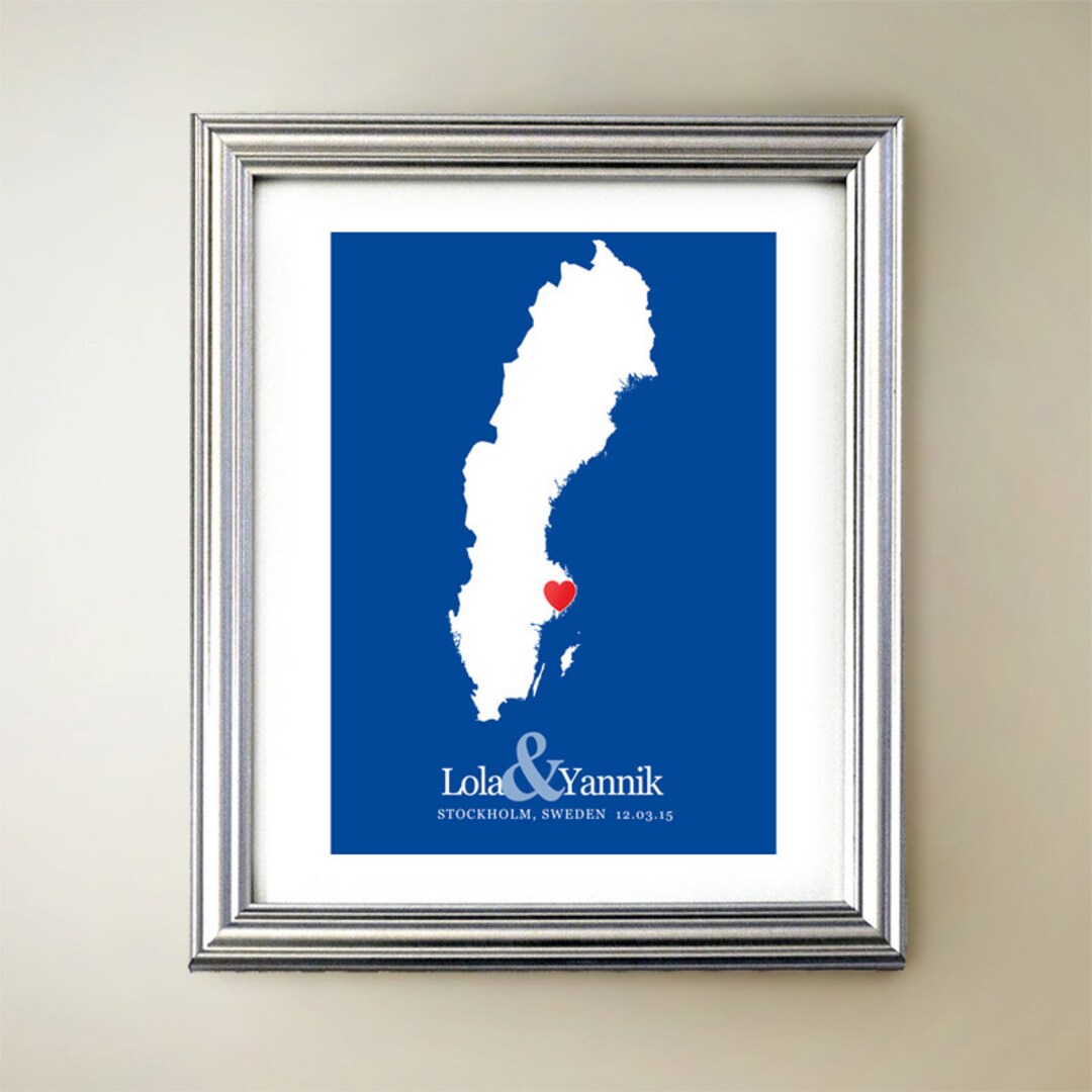Sweden Map Art Print: Personalized Heart Location, Names & Date - Etsy