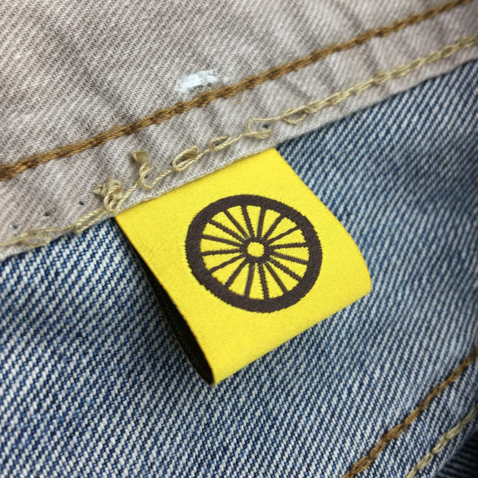 50 Custom Woven Label Center Fold Free Ship by Post High | Etsy