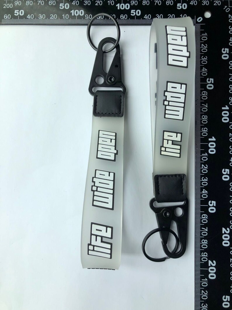 Custom PVC Keychian, Customisable Strap Key Chains, Key Fobs, Wrist ...