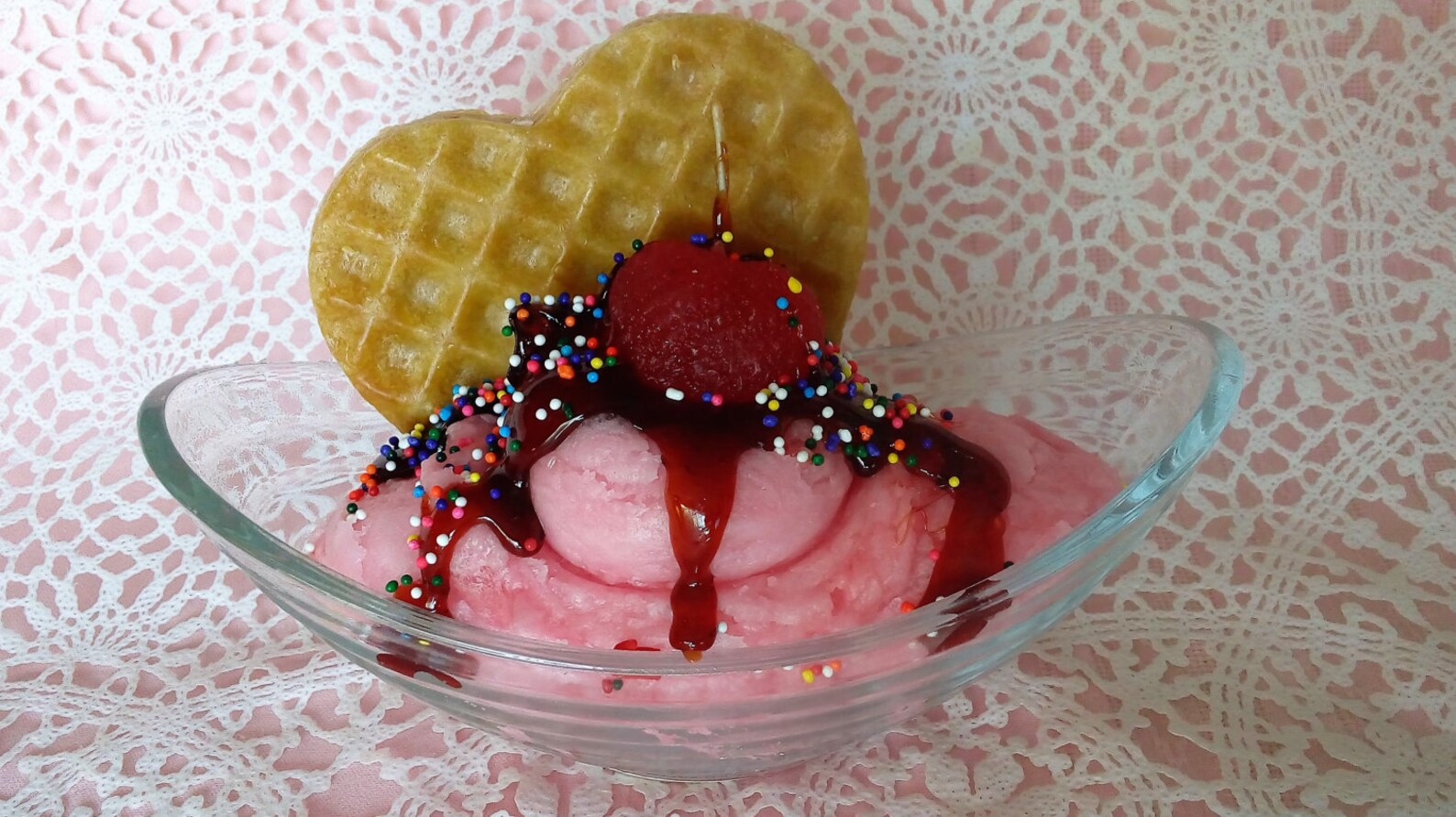 Sweetheart Sundae Candle | Etsy