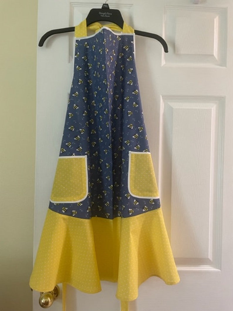 Handmade Vintage Aprons - Etsy