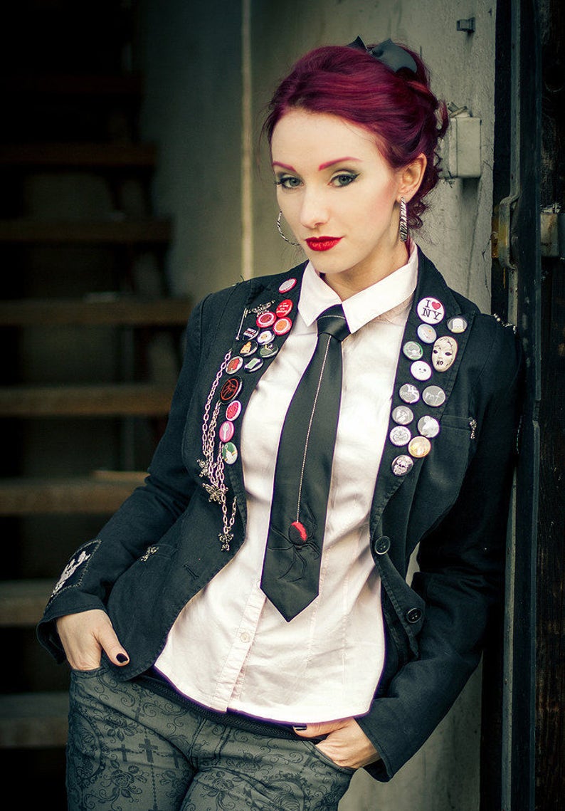 Embroidered Spider Tie - Etsy UK