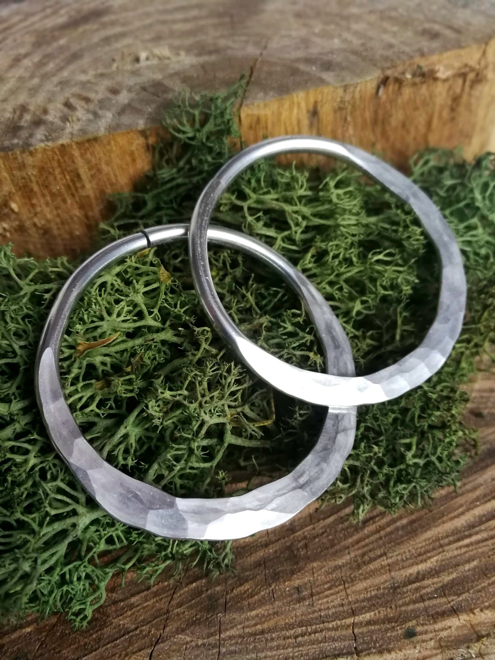 8 Gauge Hoops Pair Hammered Ear Weights Lightweight | Etsy