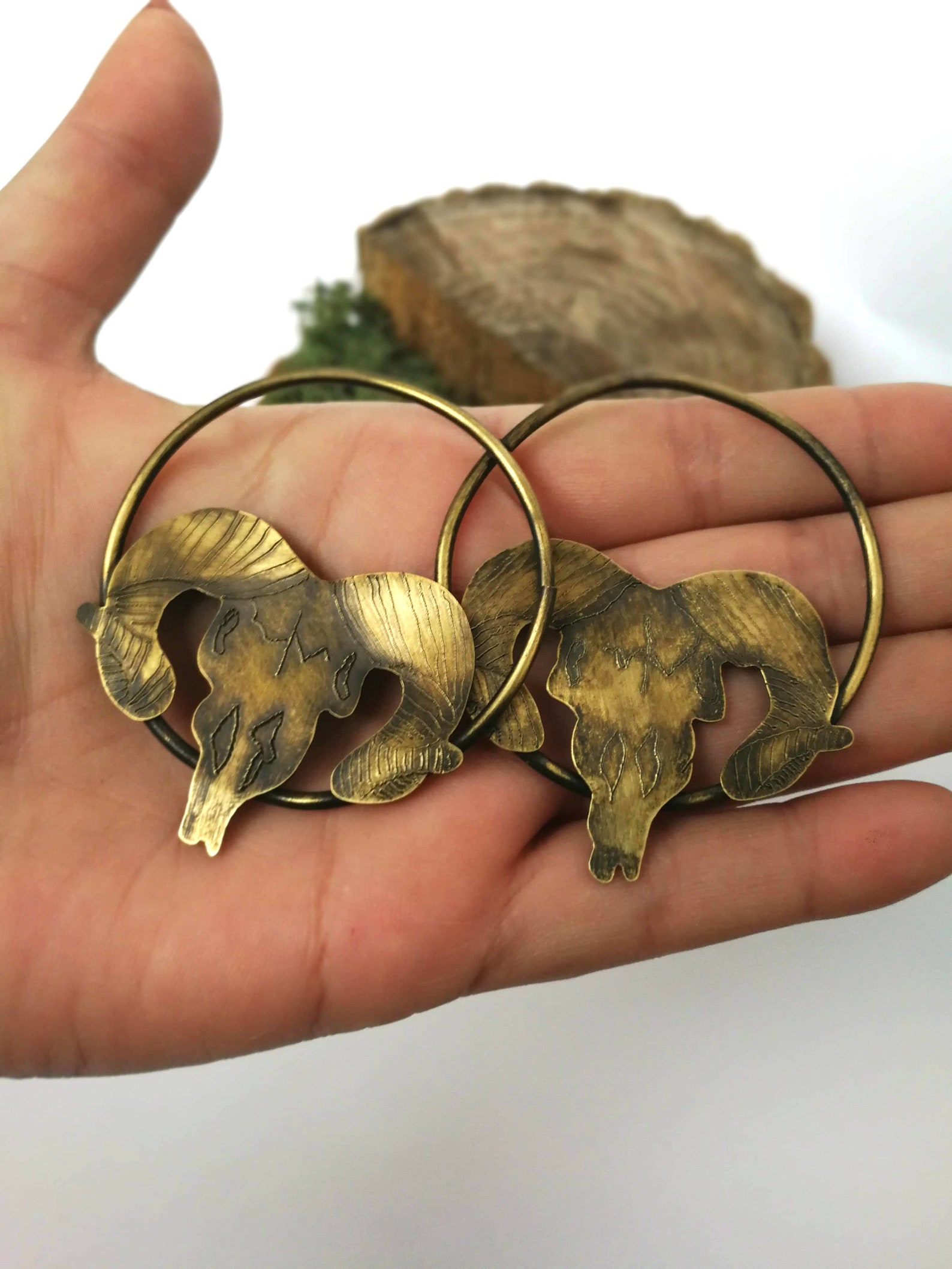 10 Gauge Animal Skull Hoops Brass Hoops for Plugs - Etsy