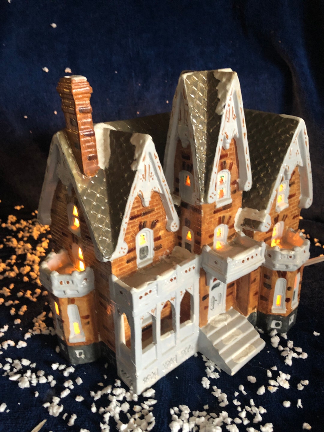 Department 56 the Original Snow Village Lighted Building haversham ...