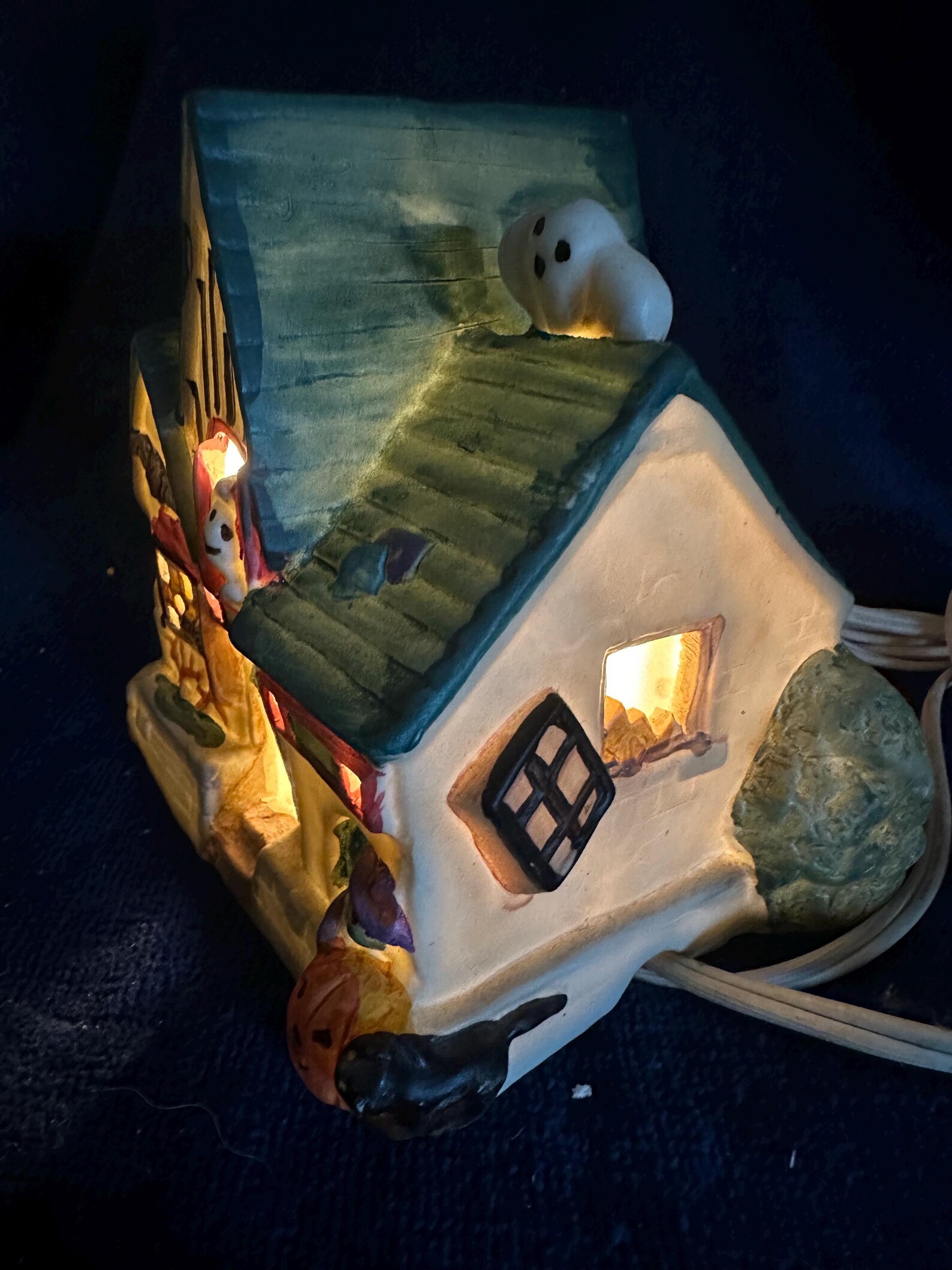 Mini Halloween Village Haunted House Porcelain Lighted Spooky Cottage W ...