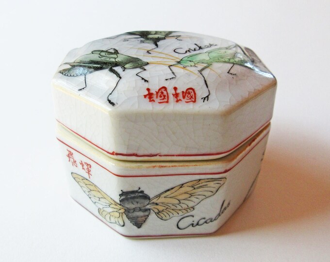 Chinese Ceramic Insect Trinket Box: Cicada, Crickets, Grasshoppers and ...