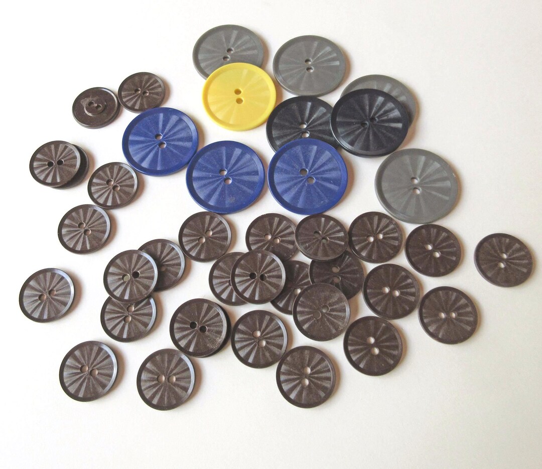 40 Sunburst Textured Buttons, 2 Sizes Chocolate Brown and Blue/gray ...