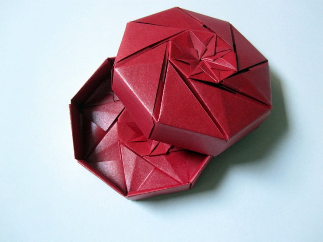 Origami Octagon Box (16 Square Papers) - Etsy