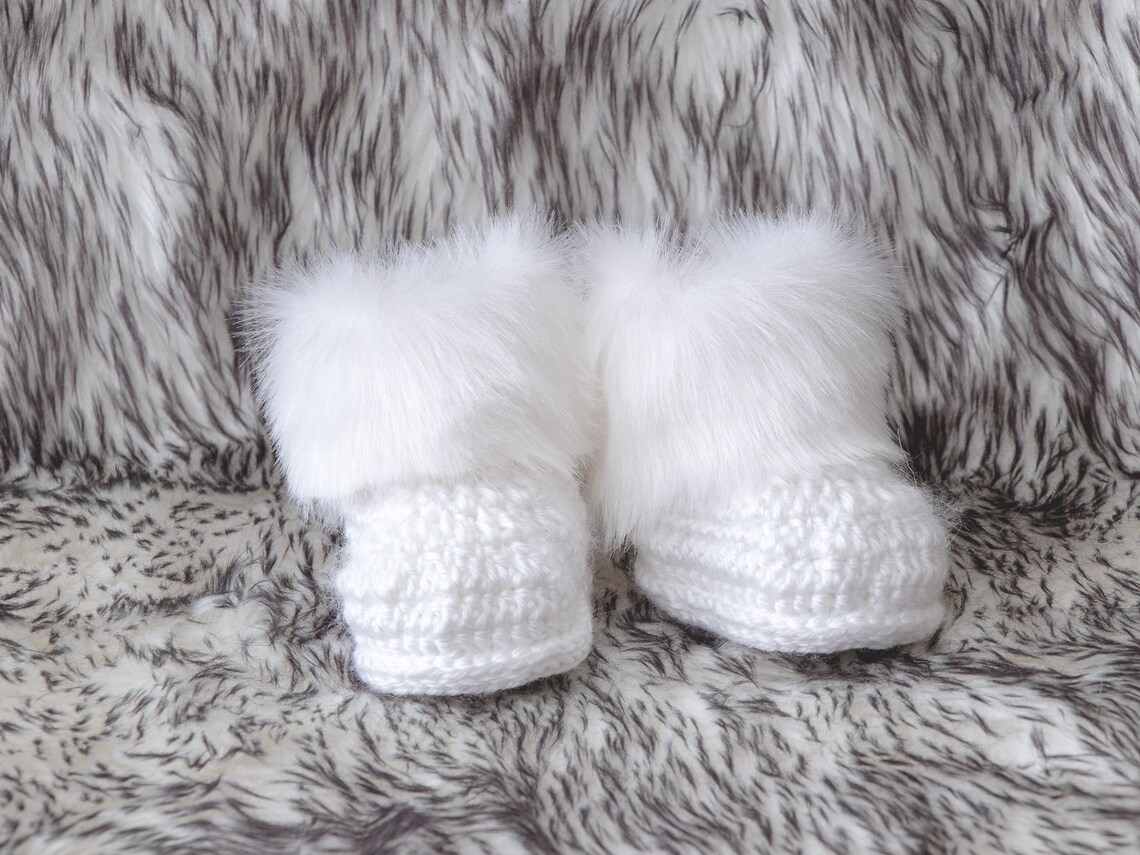 White Baby boots Faux Fur Booties Gender neutral booties | Etsy