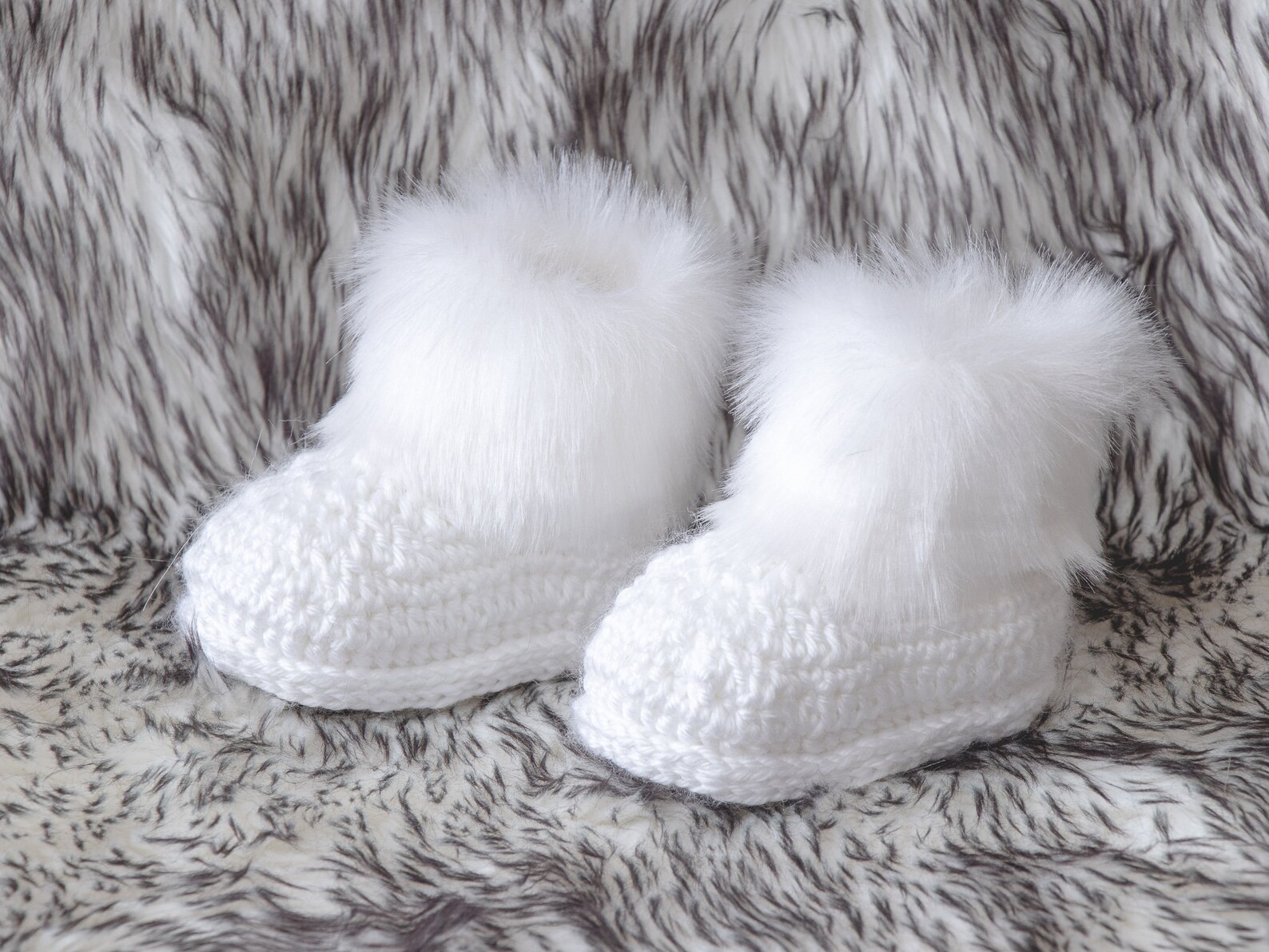 White Baby boots Faux Fur Booties Gender neutral booties | Etsy