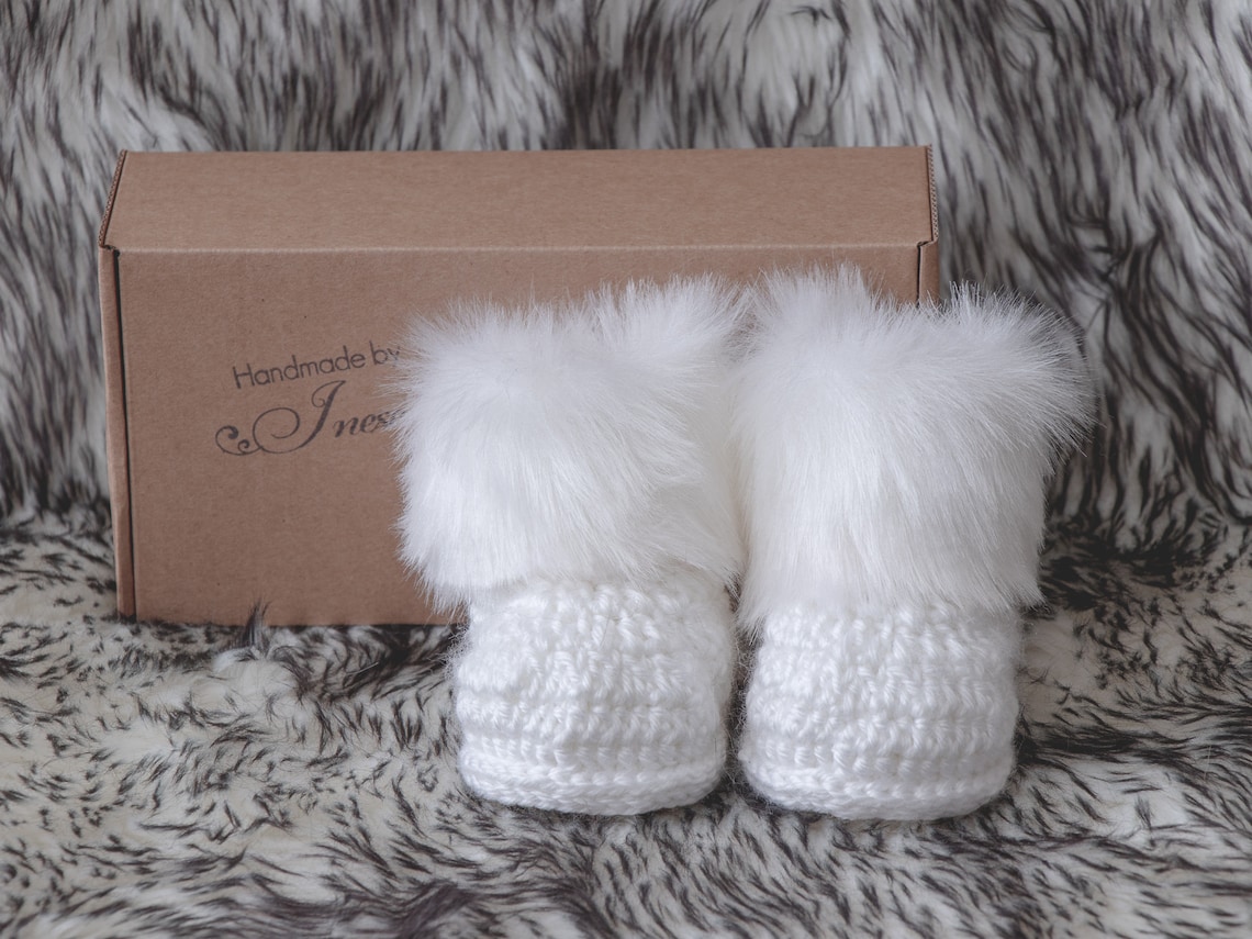 White Baby boots Faux Fur Booties Gender neutral booties | Etsy