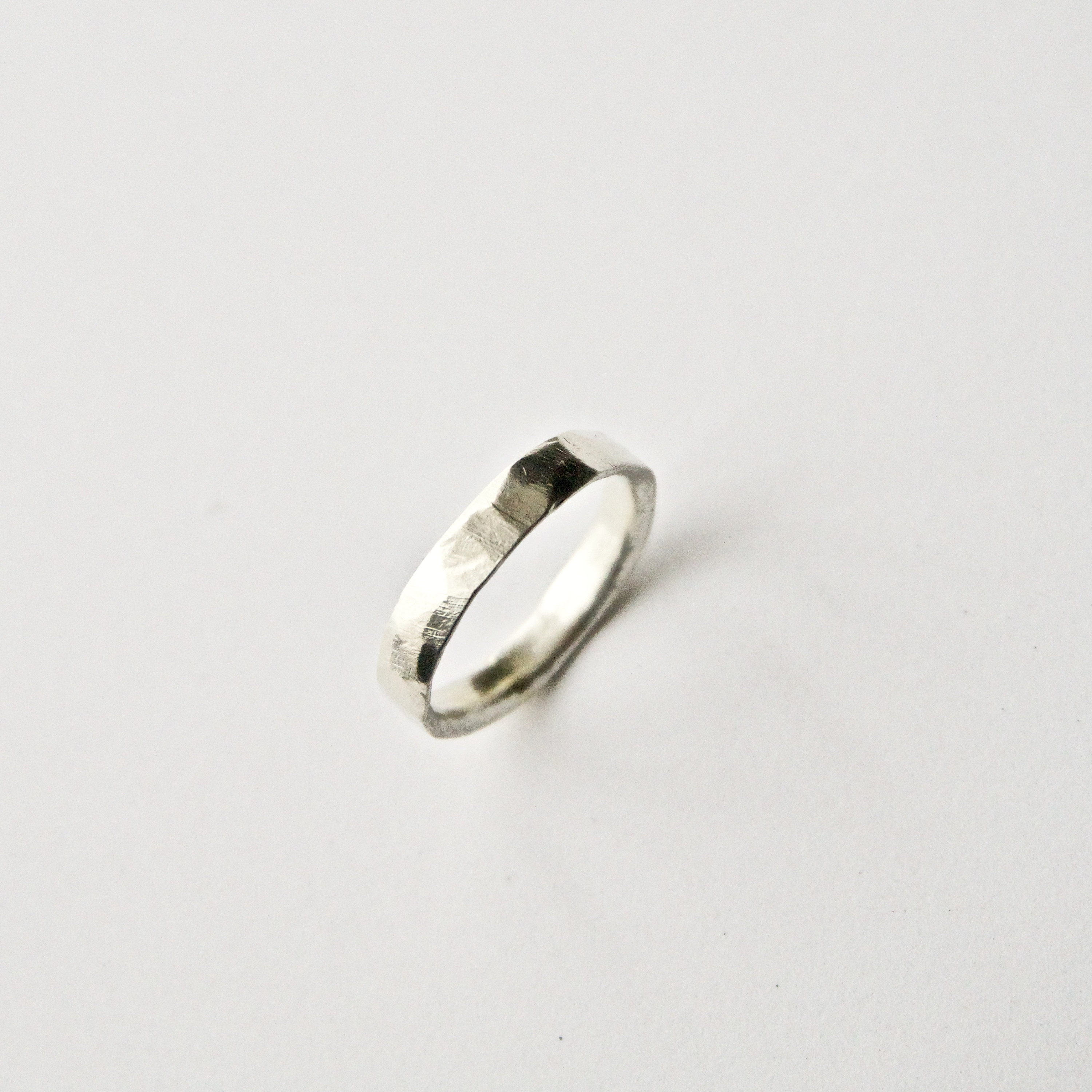 White Gold Hammered Ring 9 Carat Flat Hammer Textured | Etsy UK