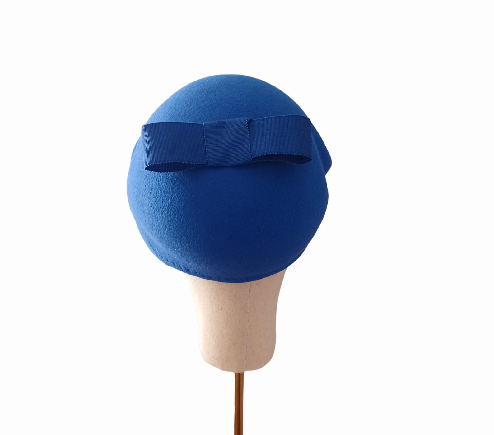 Royal Blue Felt Cloche, 60's Style Blue Felt Cloche Hat With Petersham ...