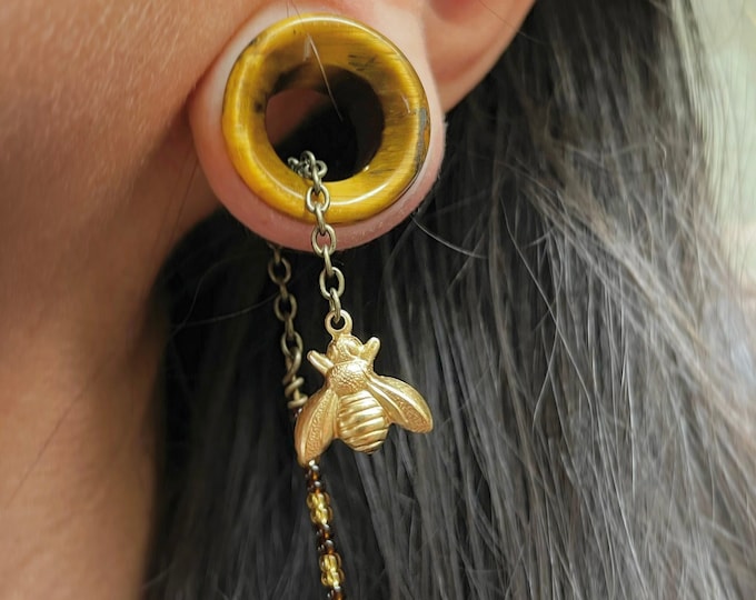 Honey Bee Plugs 19mm-25mm With Bee's Honeycombs, Dripping Honey, Pair ...