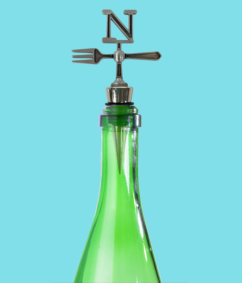 The North Fork Wine Stopper - Etsy