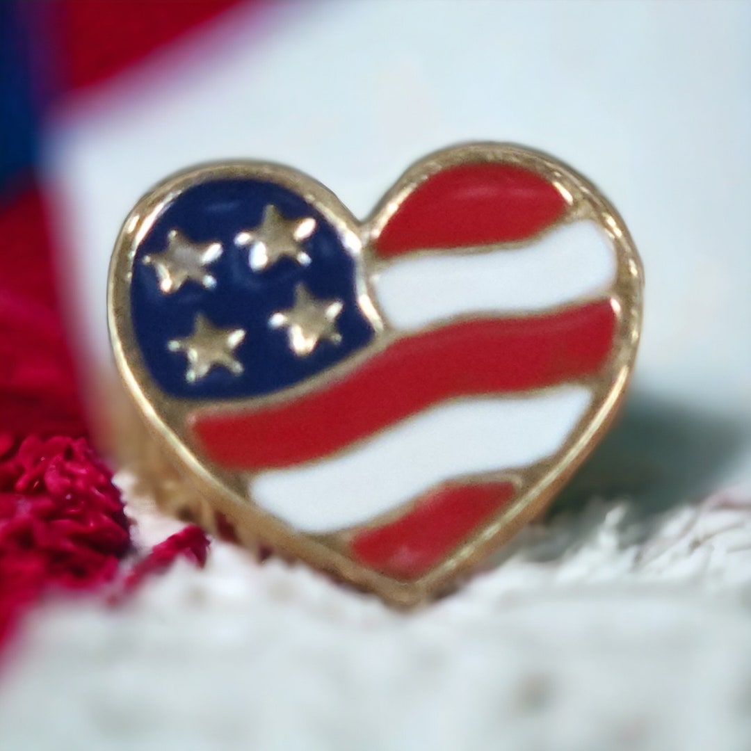 Vintage American Flag Heart Pin, charming Patriotic Brooch, Vintage ...