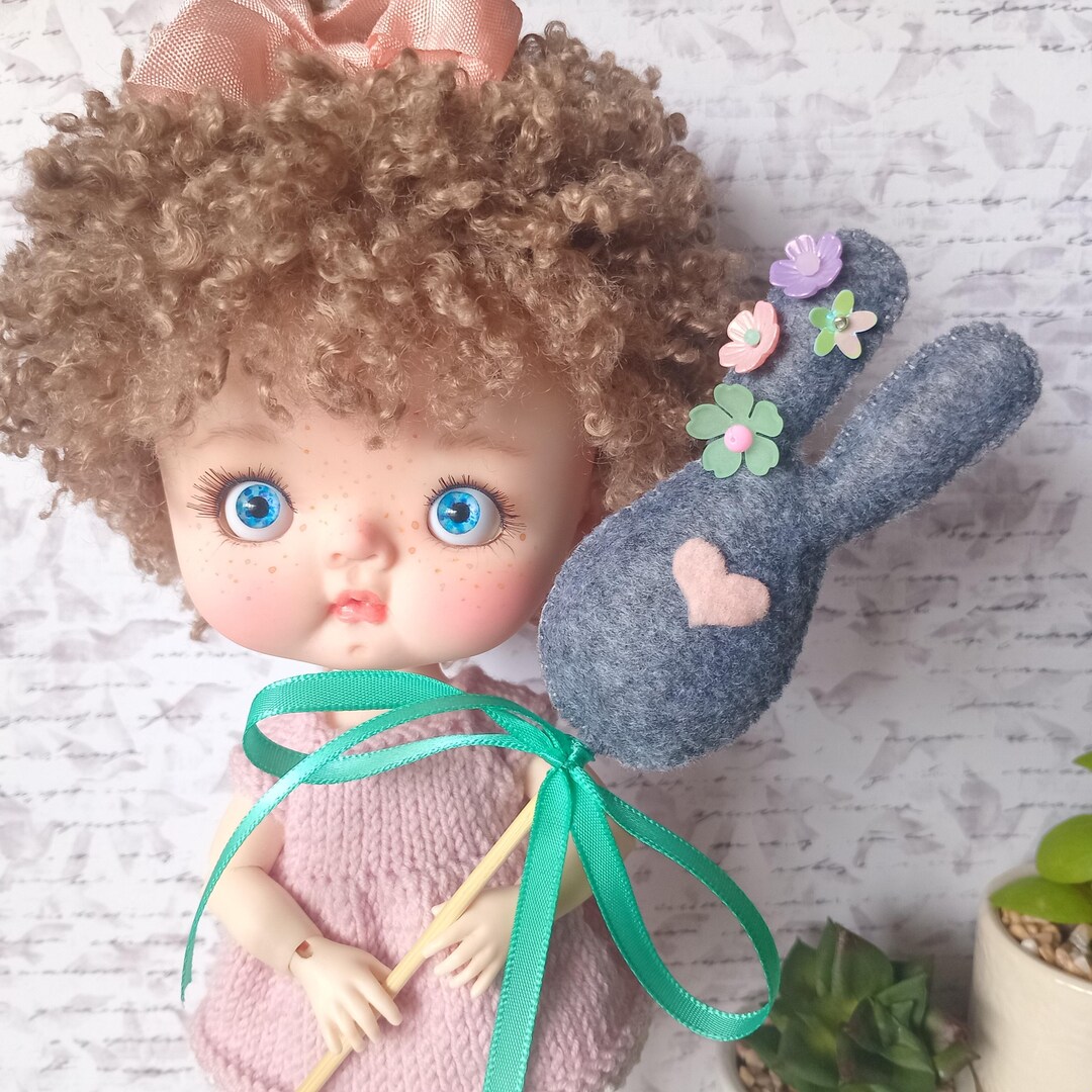Easter Bunny Topper "gray Bunny" / BJD Dolls Easter Toy / Beaded Easter ...