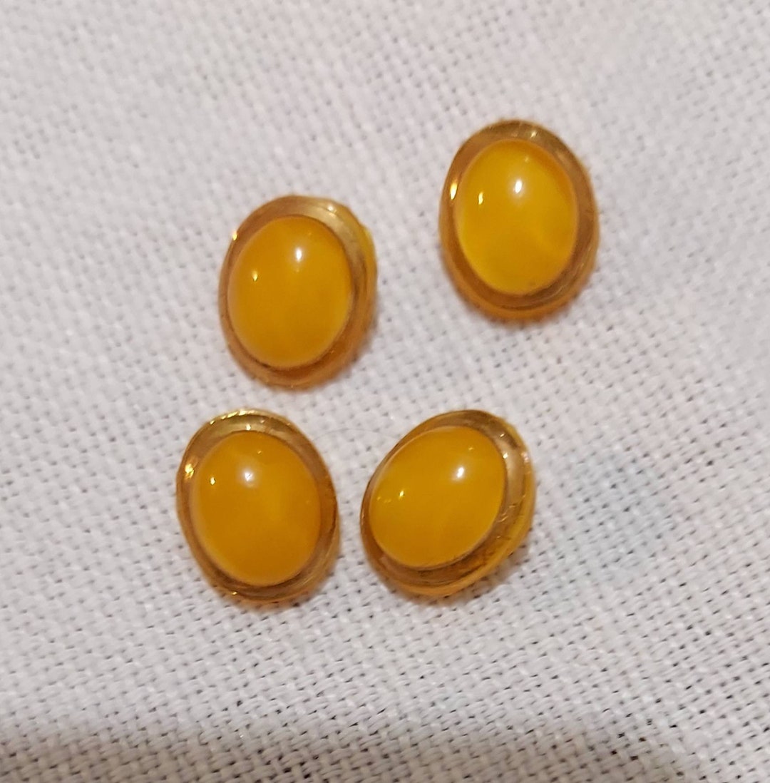 Four Oval Vintage Buttons, Amber Vintage Buttons, Amber Buttons, Oval ...