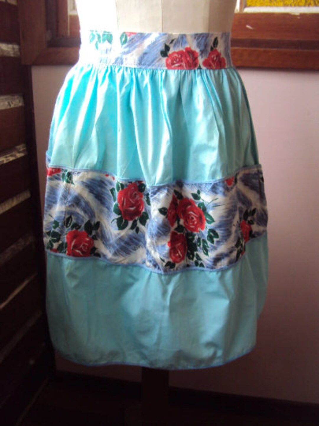 Lovely Sky Blue Cotton Apron With Red Rose Waistband and Pockets Xsmall ...