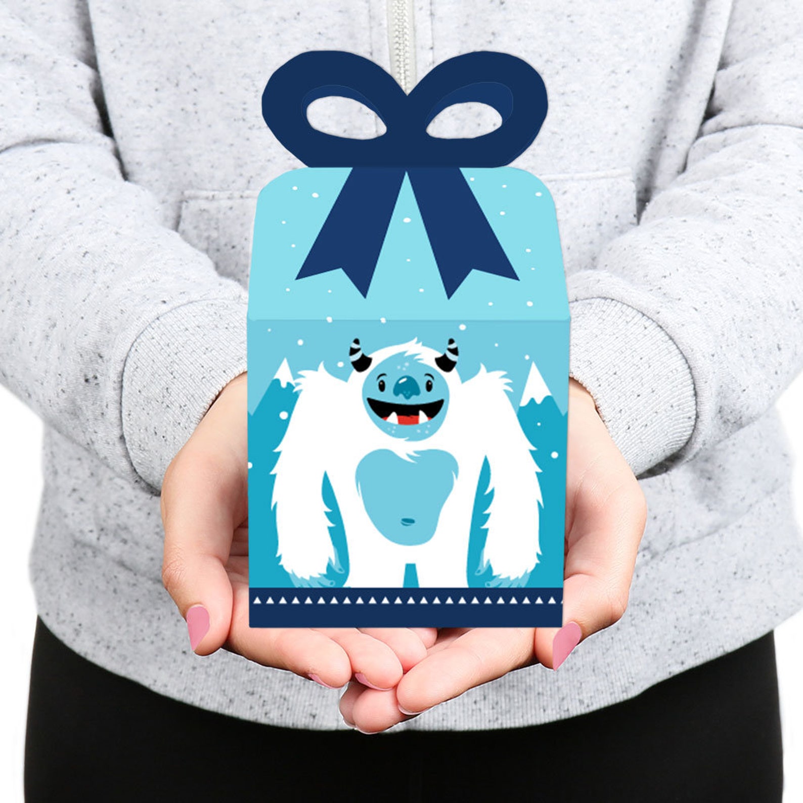 Yeti to Party Square Favor Gift Boxes Abominable Snowman - Etsy