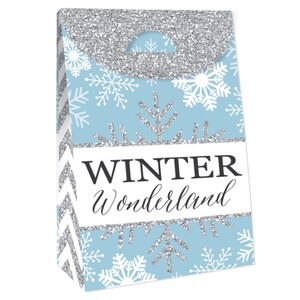 Winter Wonderland - Snowflake Holiday and Winter Wedding Gift Favor ...