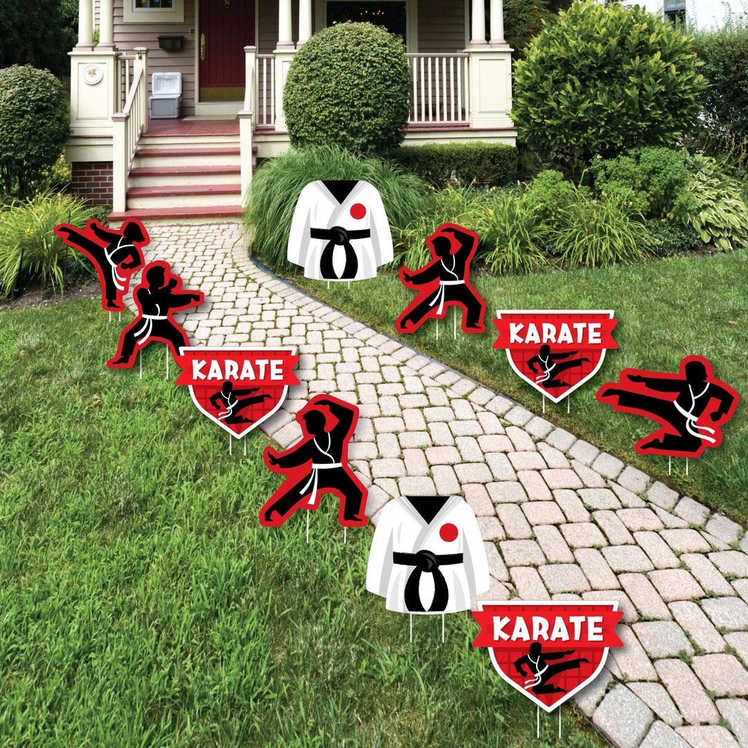 Karate Master - Lawn Decorations - Outdoor Martial Arts Birthday Party ...