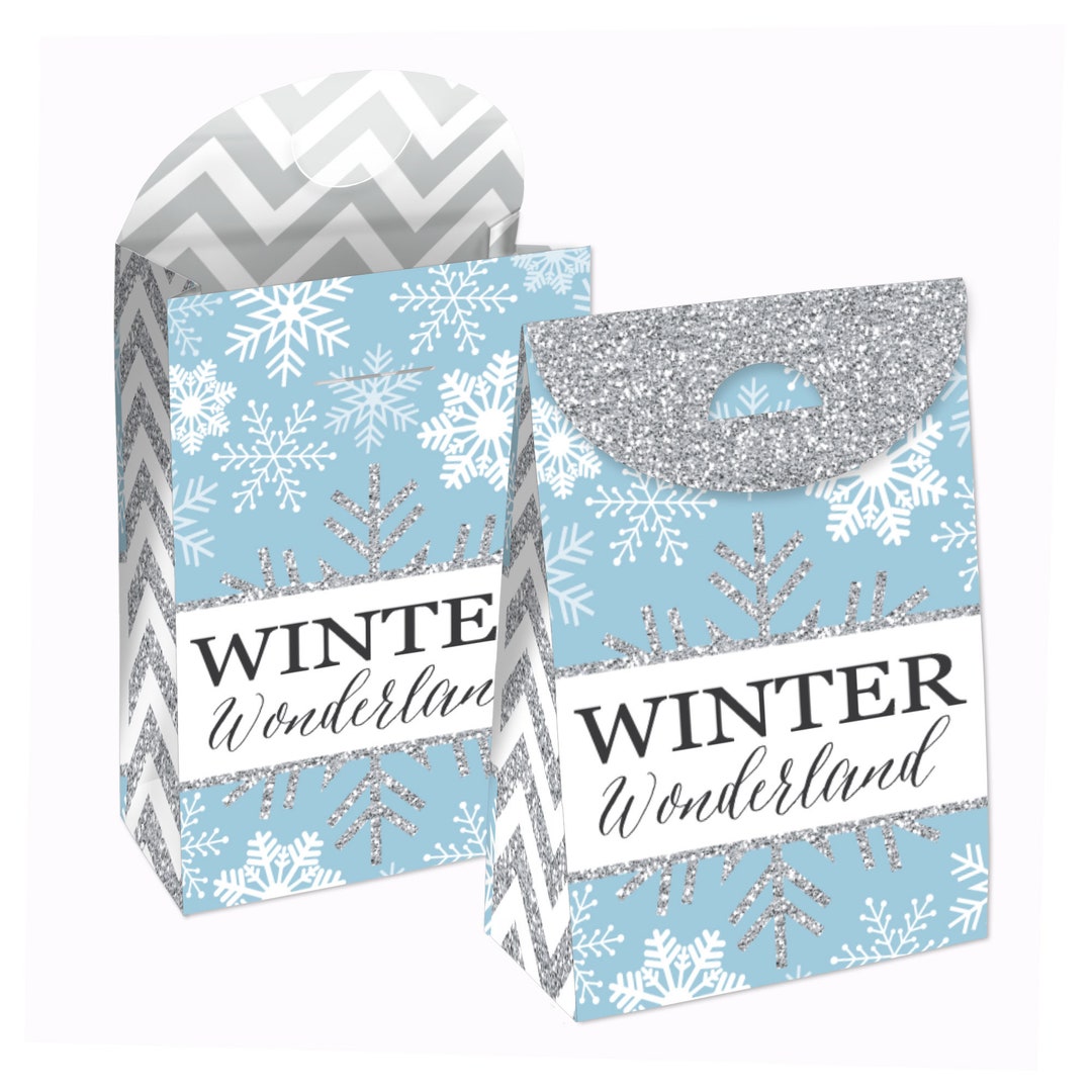 Winter Wonderland - Snowflake Holiday and Winter Wedding Gift Favor ...