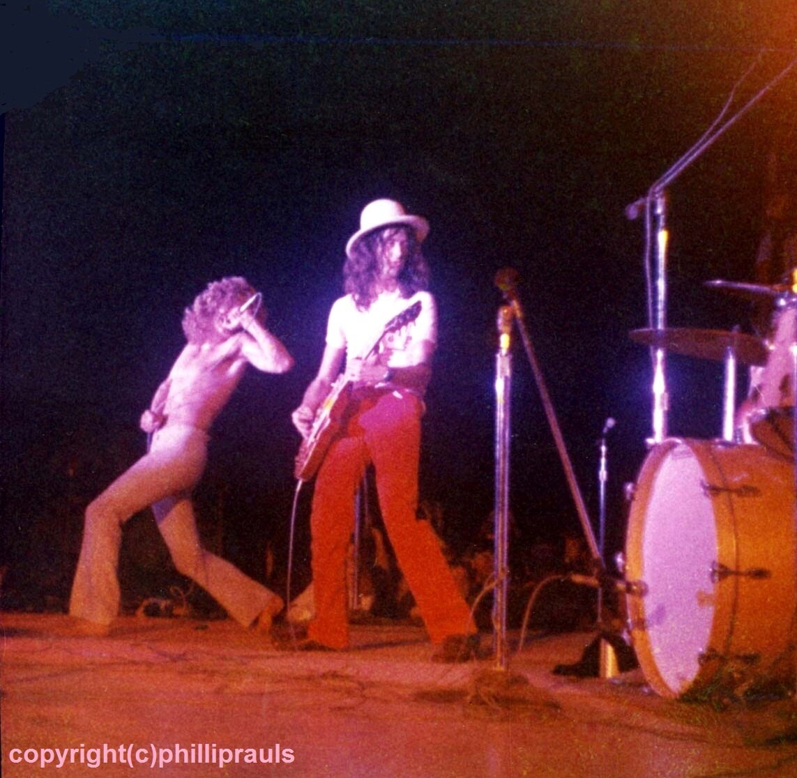 Led Zeppelin on Stage - Etsy