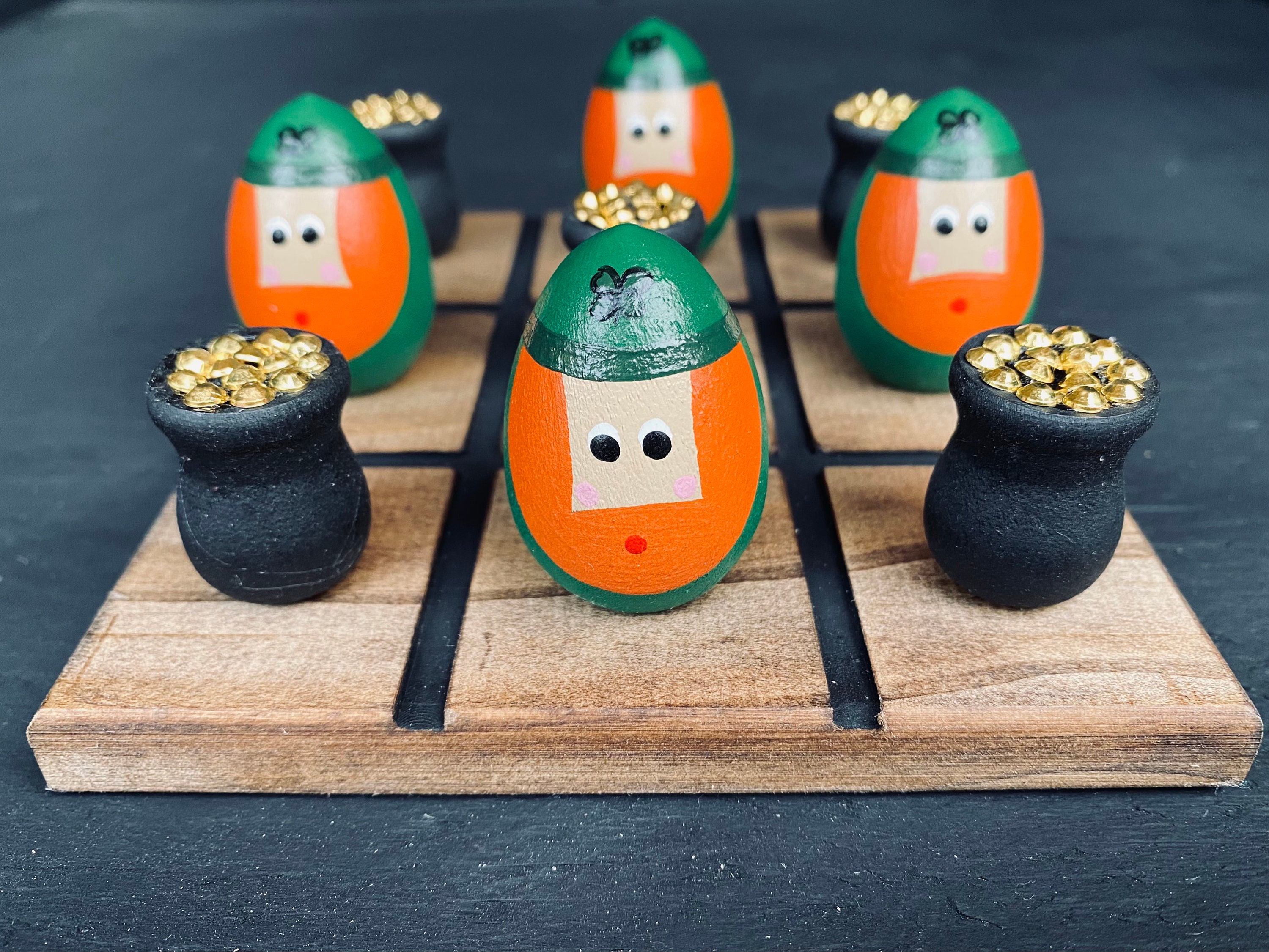 LEPRECHAUN and POT of GOLD Tic-tac-toe - Etsy