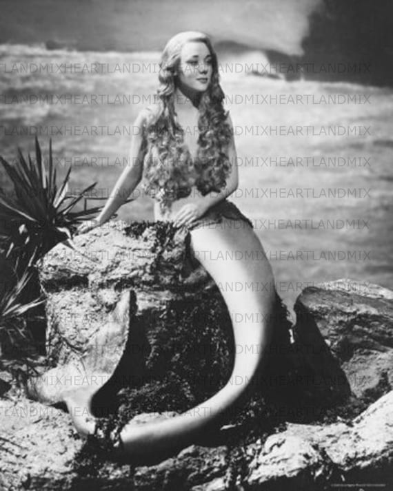 Vintage Mermaid on the Beach Digital Download Printable Art - Etsy