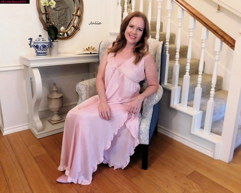 Light PINK Nylon Long NIGHTGOWN Negligee Night Dress Mae in USA ...