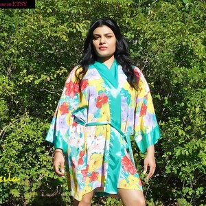 80's Victoria's Secret Short SATIN FLORAL ROBE | Etsy