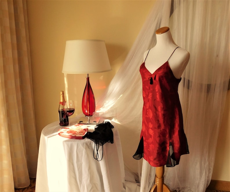 Beautiful RED SATIN Jacquard Nightie Nighty Short Nightgown - Etsy