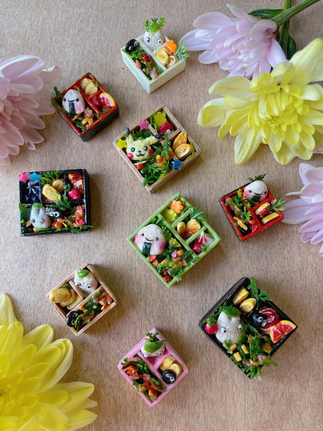 Miniature Dollhouse Bento Box Collection anime トトロ yellow Mouse one ...